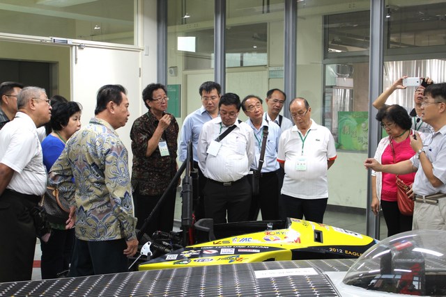 印尼西爪哇省華文教育協調機構回國參訪團來訪南臺科技大學 - 活動消息 - EZ優遊網